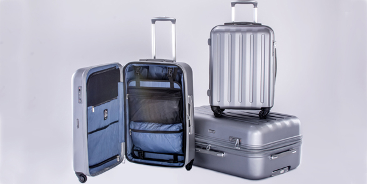 Choosing The Top Suitcase Brand - I Love Meet and Greet Blog