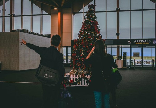 What is it like to fly on Christmas Day - I Love Meet and Greet Blog